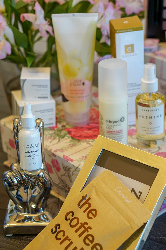 The Spring Fling Giveaway - A Colorful Way To Celebrate April ...