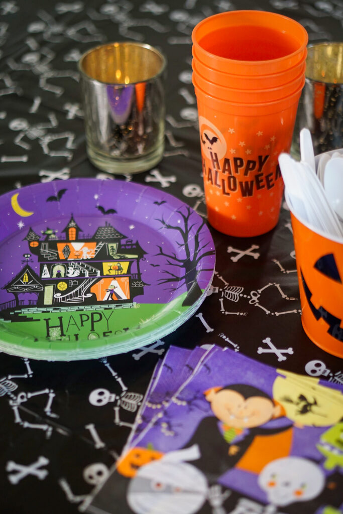 Halloween Party Planning Tips for a Spooktacular Evening - Inspirations ...